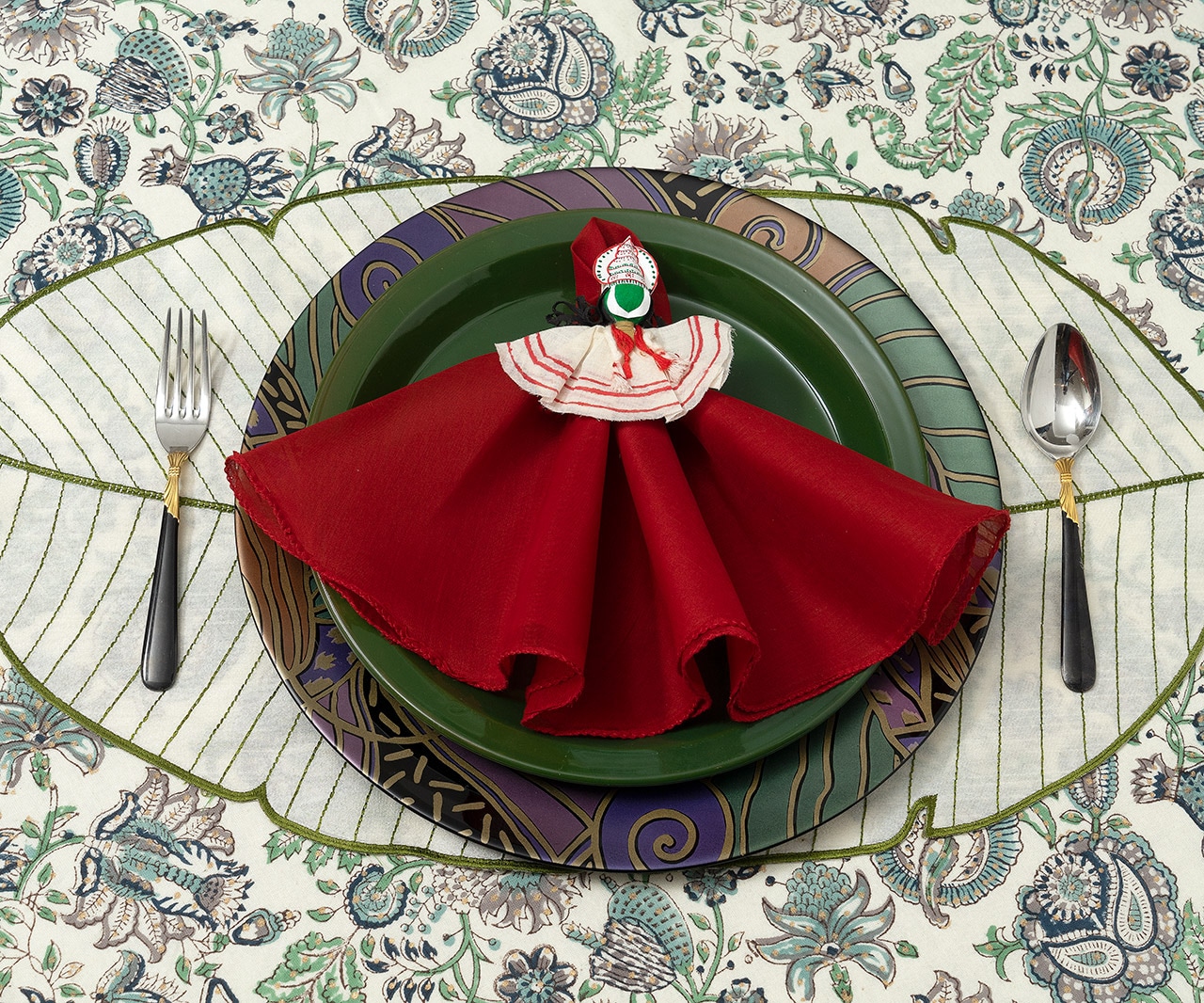 Buy Tessera Kathakali Doll Napkin Tie Ups (Set of 6) Online | Aza Fashions