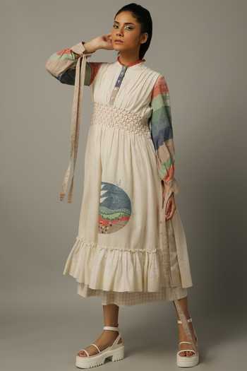 Buy Amita Gupta White Handwoven Cotton Jamdani Dress Online | Aza Fashions