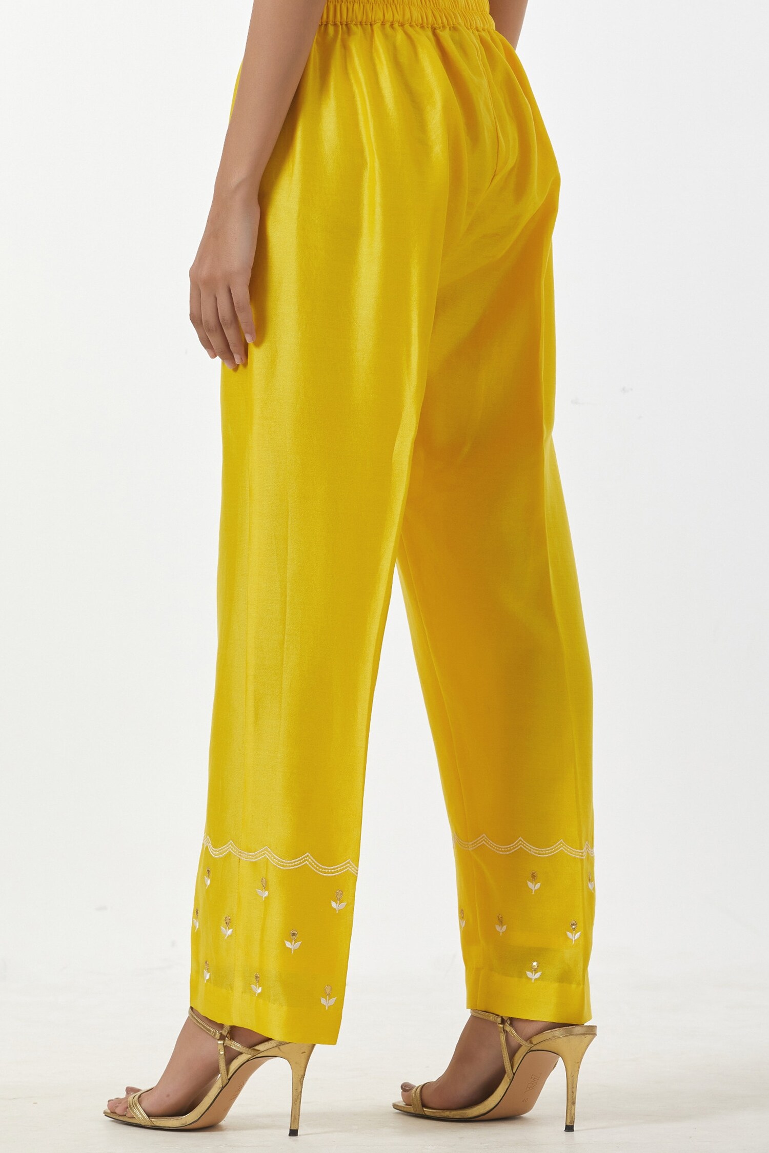 Buy Anantaa by Roohi Yellow Silk Chanderi Pant Online | Aza Fashions