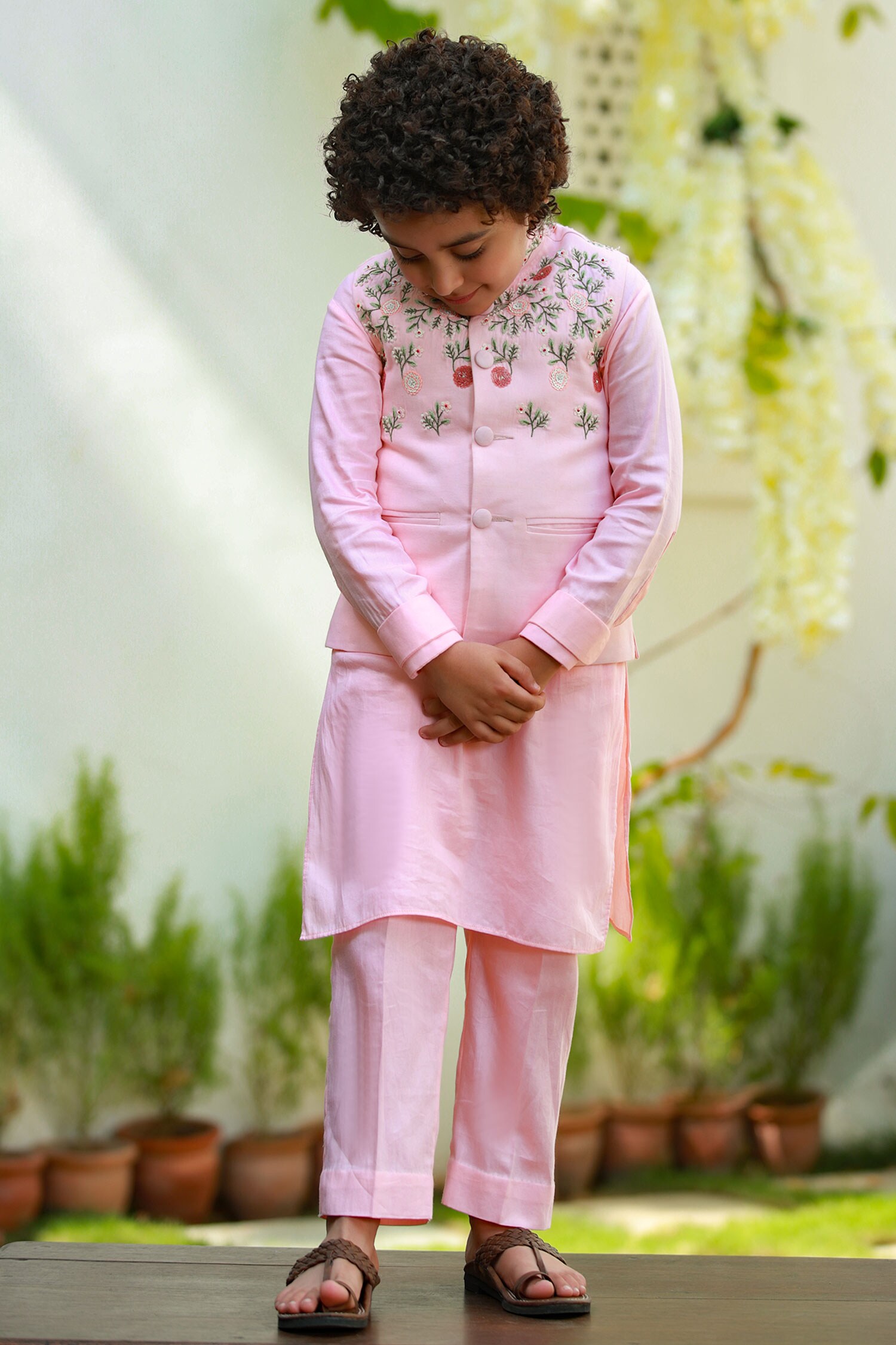 Buy Littleens Fakhta Bundi & Kurta Set Online | Aza Fashions