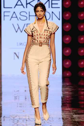 Buy Chandrima White Kala Cotton Embroidered Jumpsuit Online | Aza Fashions