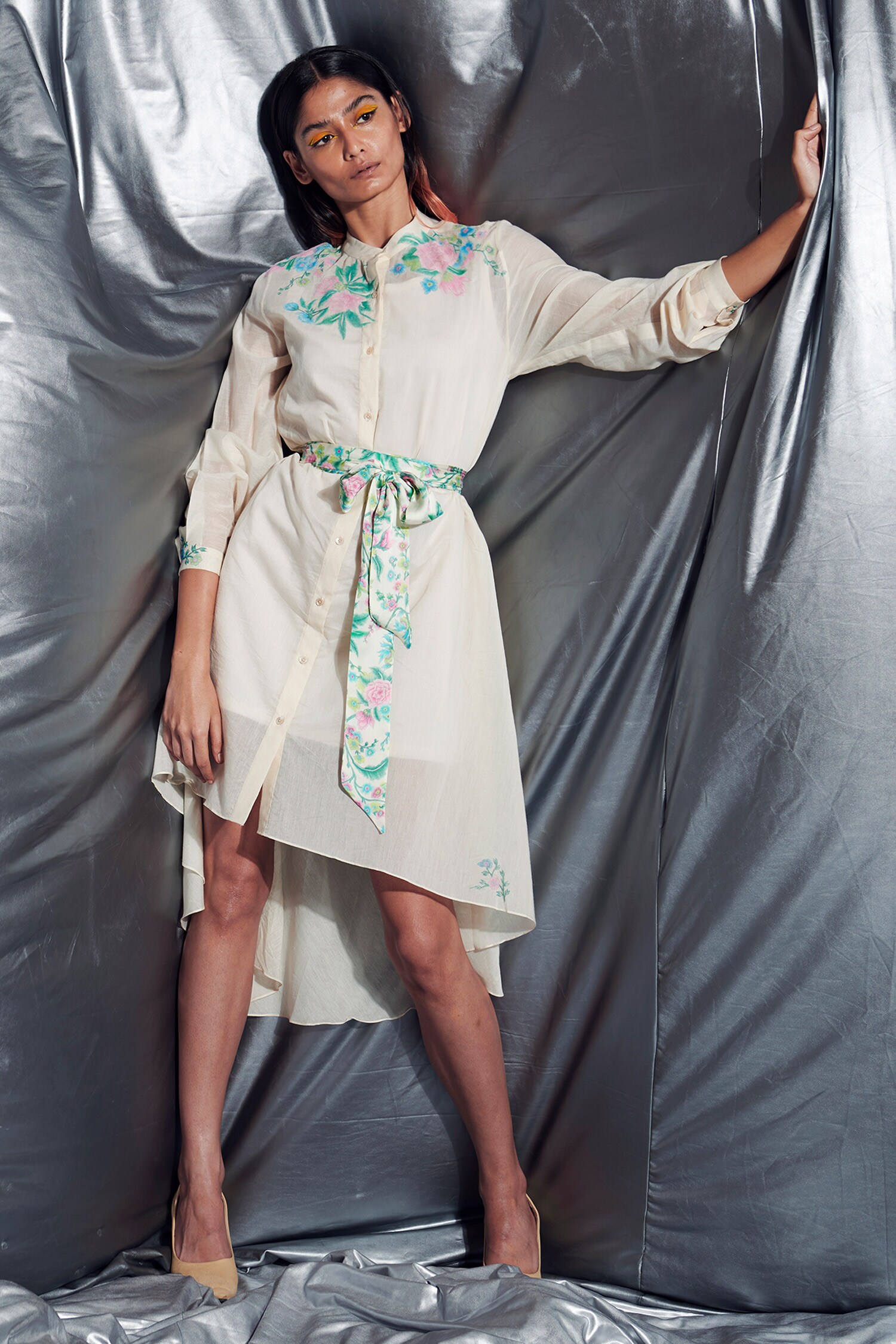 Buy Dev R Nil White Cotton Hand Painted Shirt Dress Online | Aza Fashions