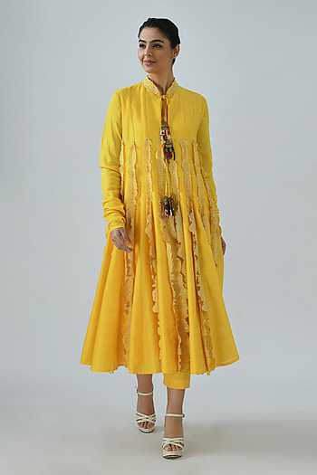 Buy Jajaabor Yellow Silk Chanderi Embroidered Kalidar Jacket And Pant ...