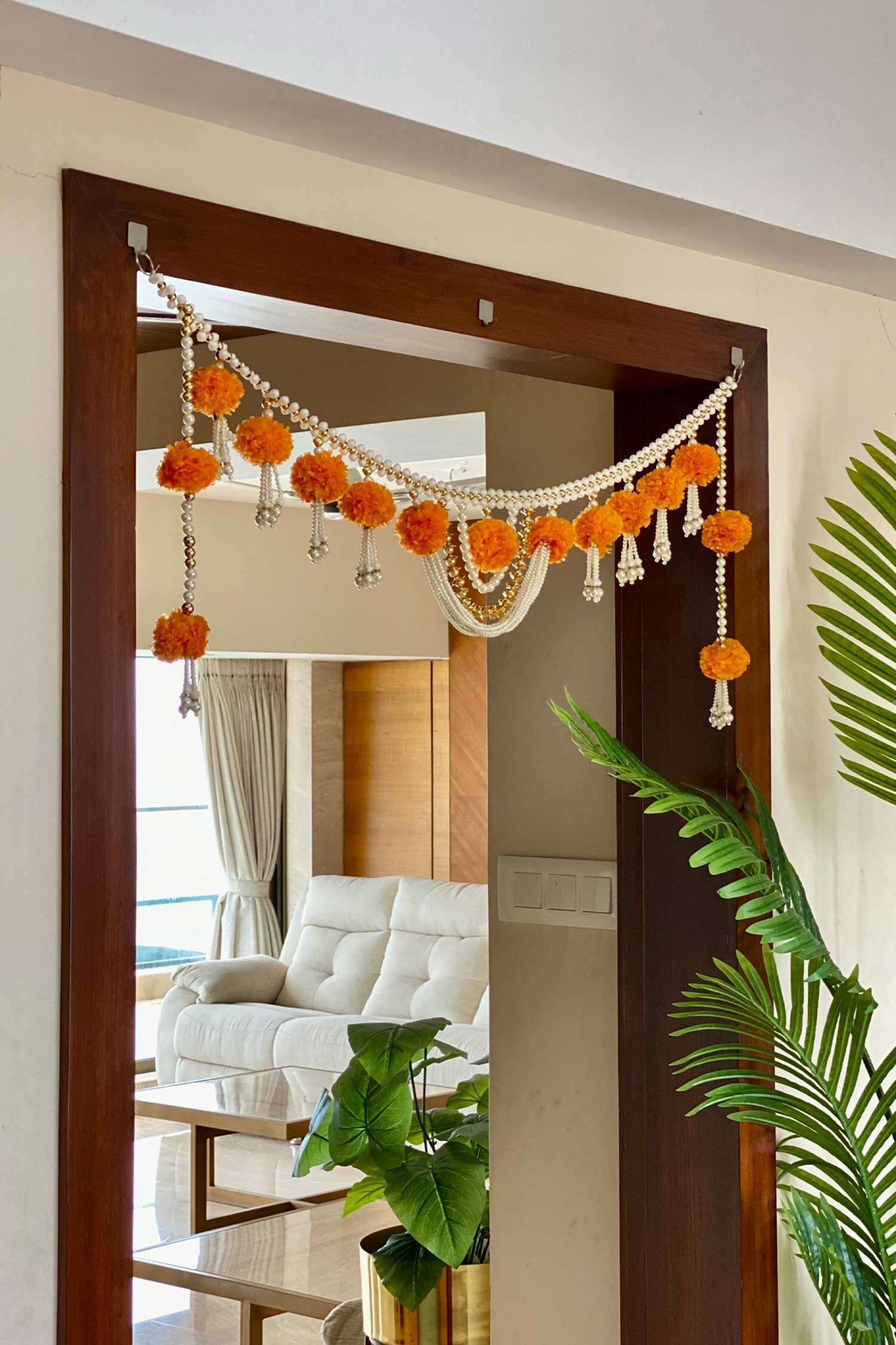 Mason Home Festive Floral Toran