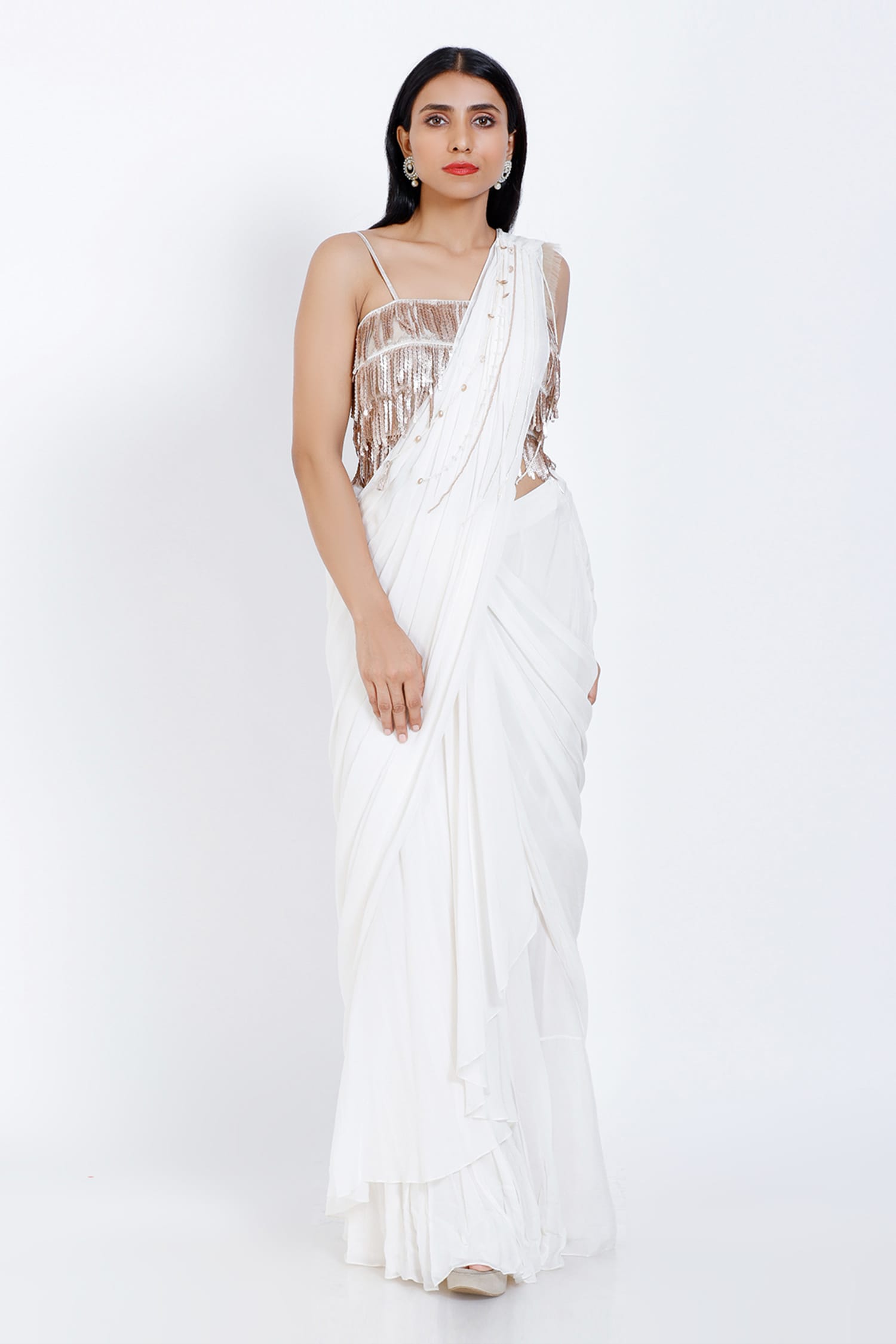 Buy Pre-Draped Saree by Vedangi Agarwal at Aza Fashions