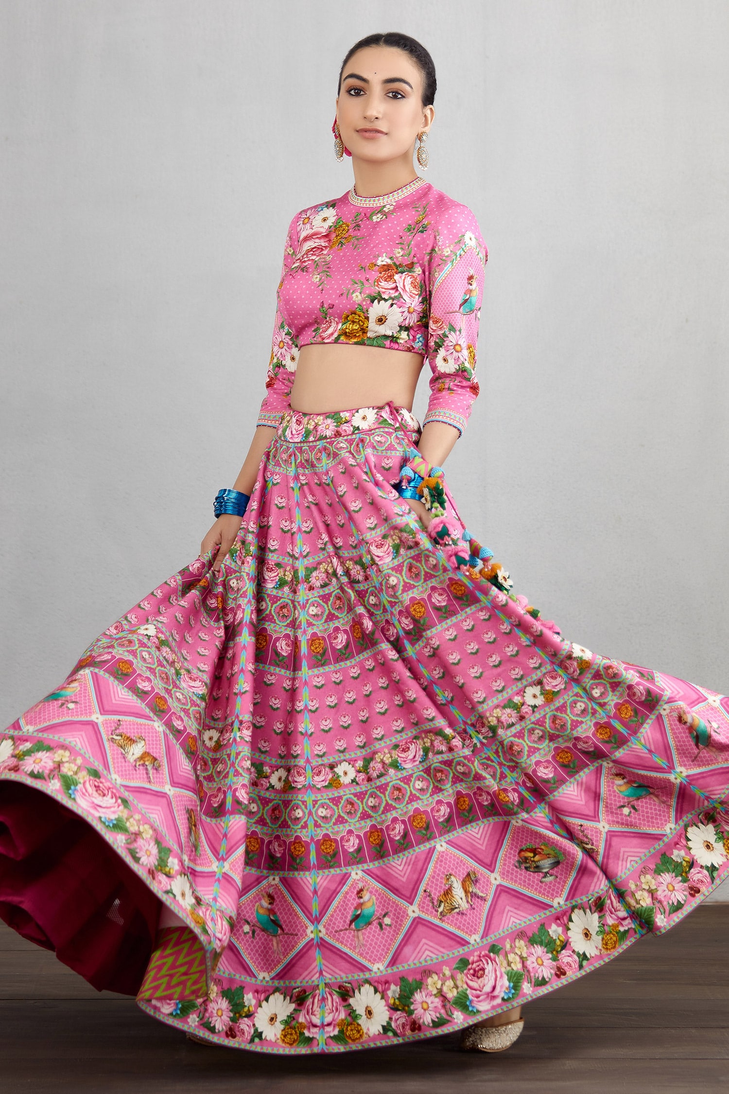 Buy Torani Pink Linen Satin Rang Raani Rubani Lehenga Online | Aza Fashions