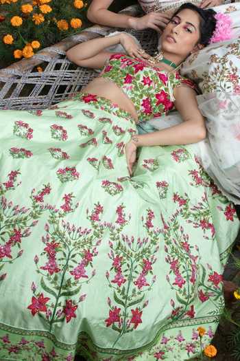 Buy Keerthi Kadire Green Raw Silk Embroidered Lehenga Set Online | Aza ...
