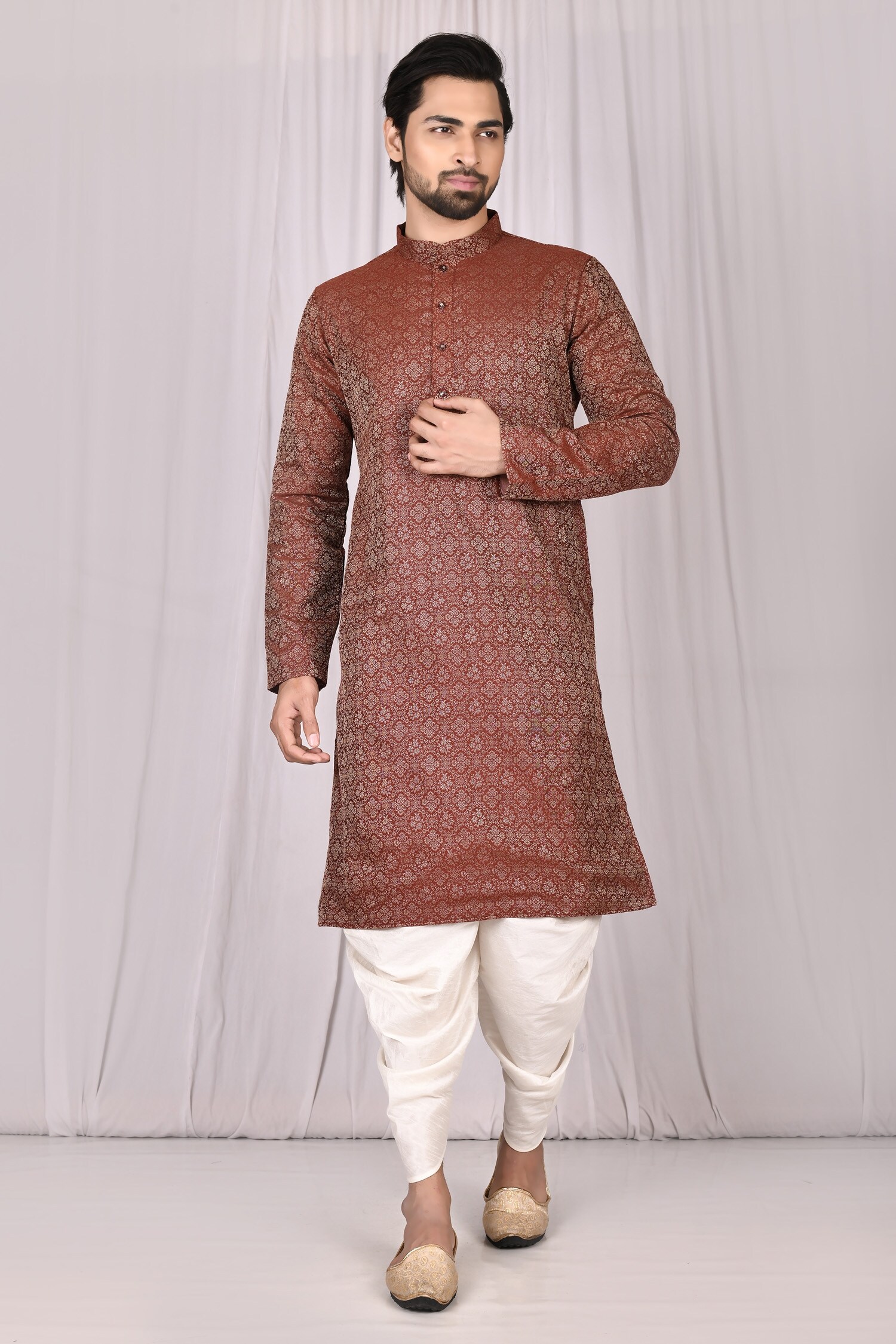 Buy Khwaab by Sanjana Lakhani Maroon Banarasi Tanchoi Floral Print ...