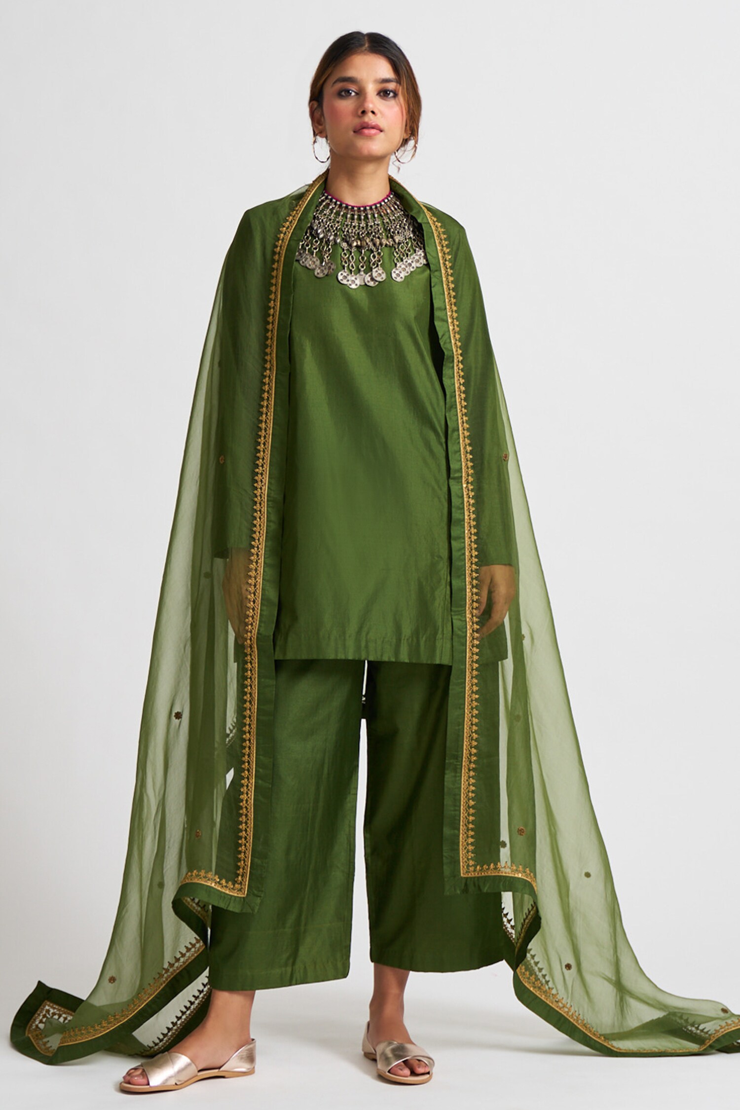 Buy Green Silk Embroidery Round Kurta Set For Women by Nishar Ahmed ... Buy Green Silk Embroidery Round Kurta Set For Women by Nishar Ahmed ...