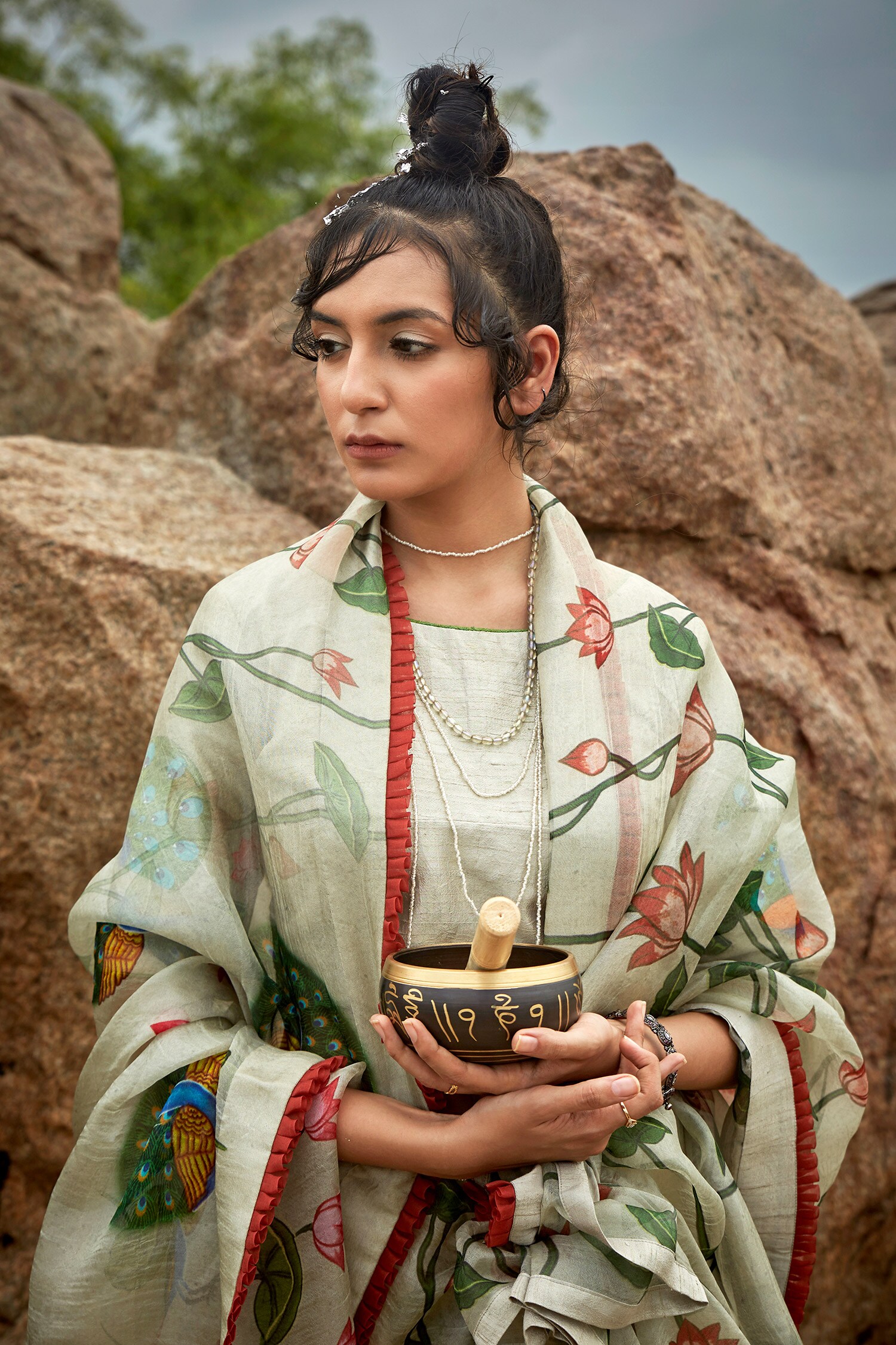 Buy Label Pratham Grey Pichwai Organza Saree Online | Aza Fashions