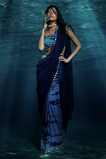 Buy Reeti Arneja Blue Silk Lycra Georgette Shibori Pre-draped Saree Set ...