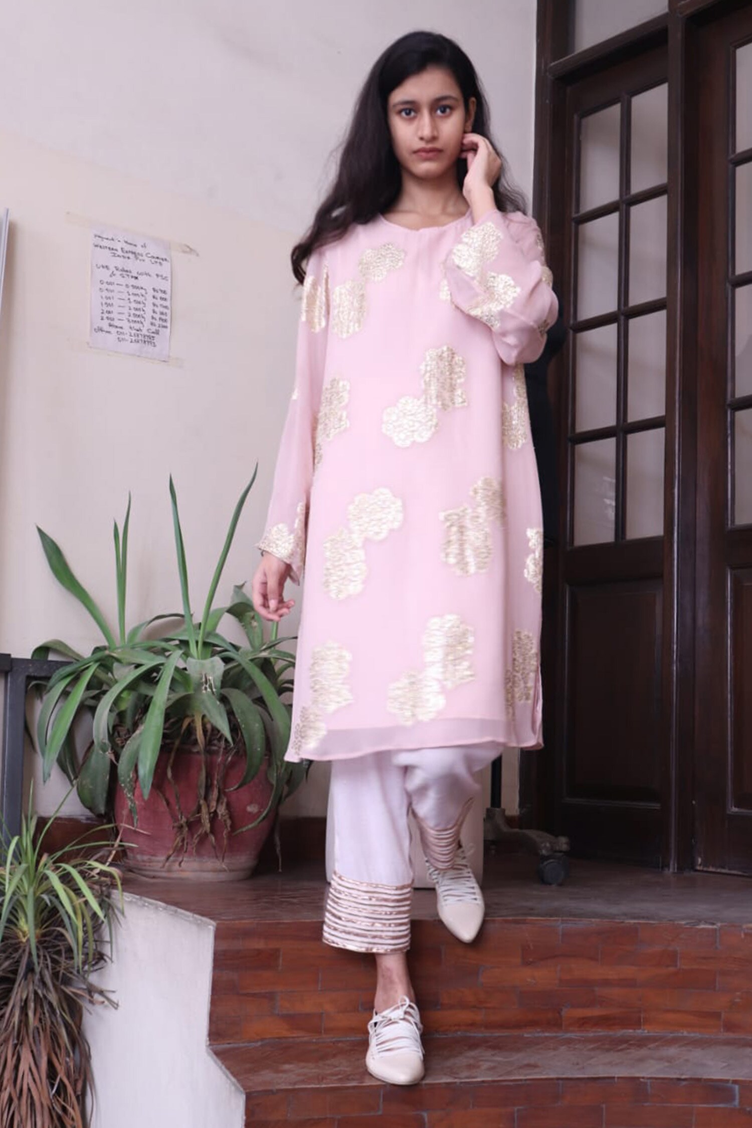 Buy Rina Dhaka Pink Lurex Printed Kurta And Pant Set Online | Aza Fashions