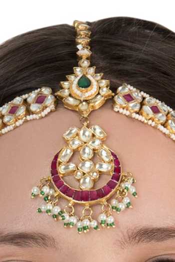 Buy Floral Stone Mathapatti by Riana Jewellery at Aza Fashions