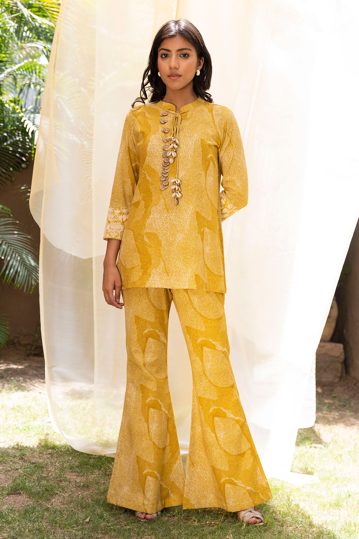 Buy Inej Yellow Cotton Linen Embroidered Tunic With Pants Online | Aza ...