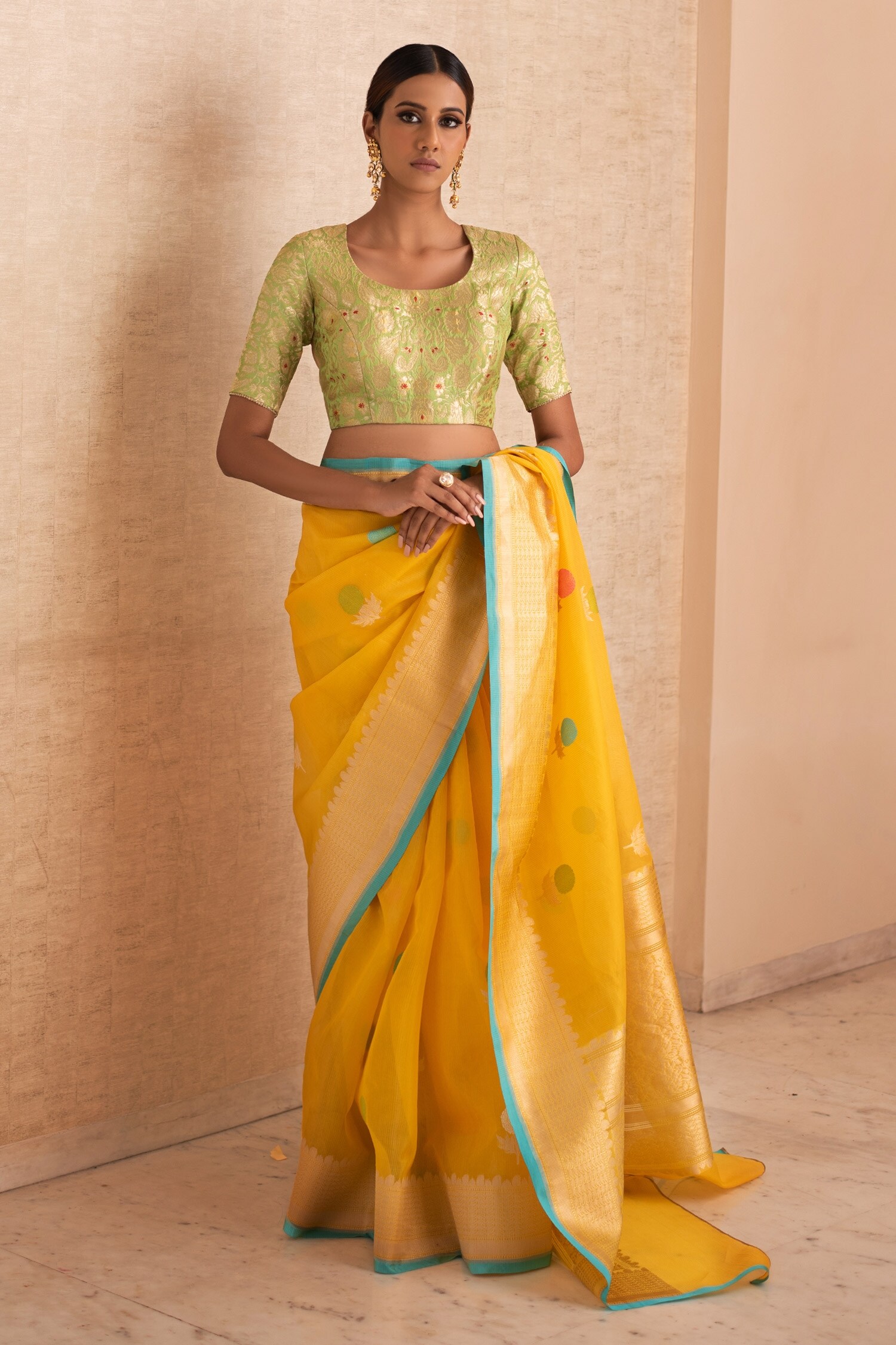 Buy Green Brocade Woven Floral Round Safa Saree Blouse For Women by ...