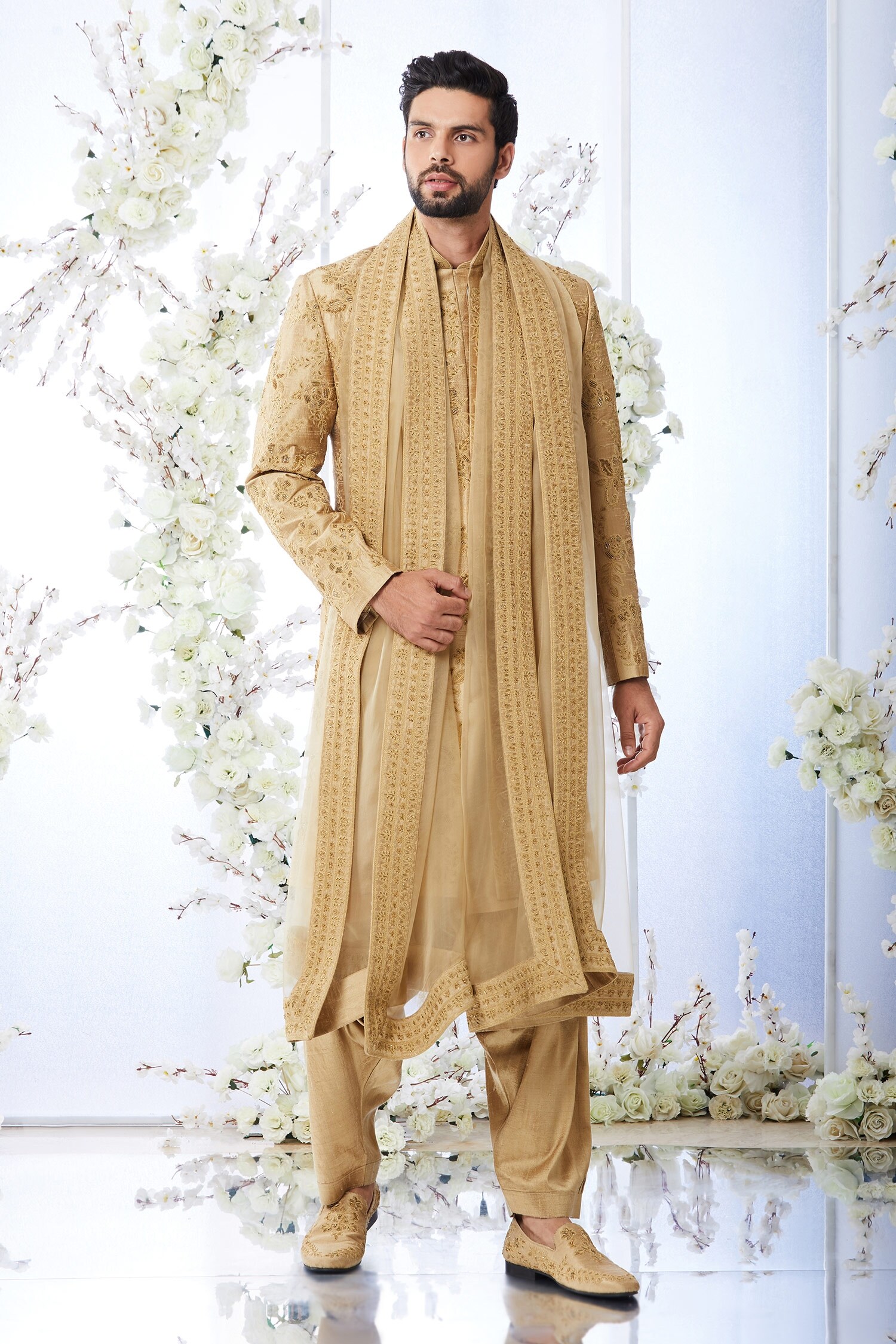 Buy Seema Gujral Gold Raw Silk Floral Embroidered Sherwani Set Online ...