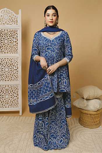 Buy Shrutkirti Blue Cotton Indigo Print Gharara Set Online | Aza Fashions