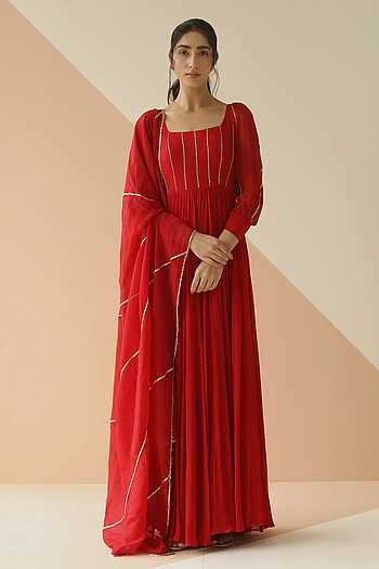 Buy Red Crepe Embroidery Square Neck Anarkali With Dupatta For Women by ...