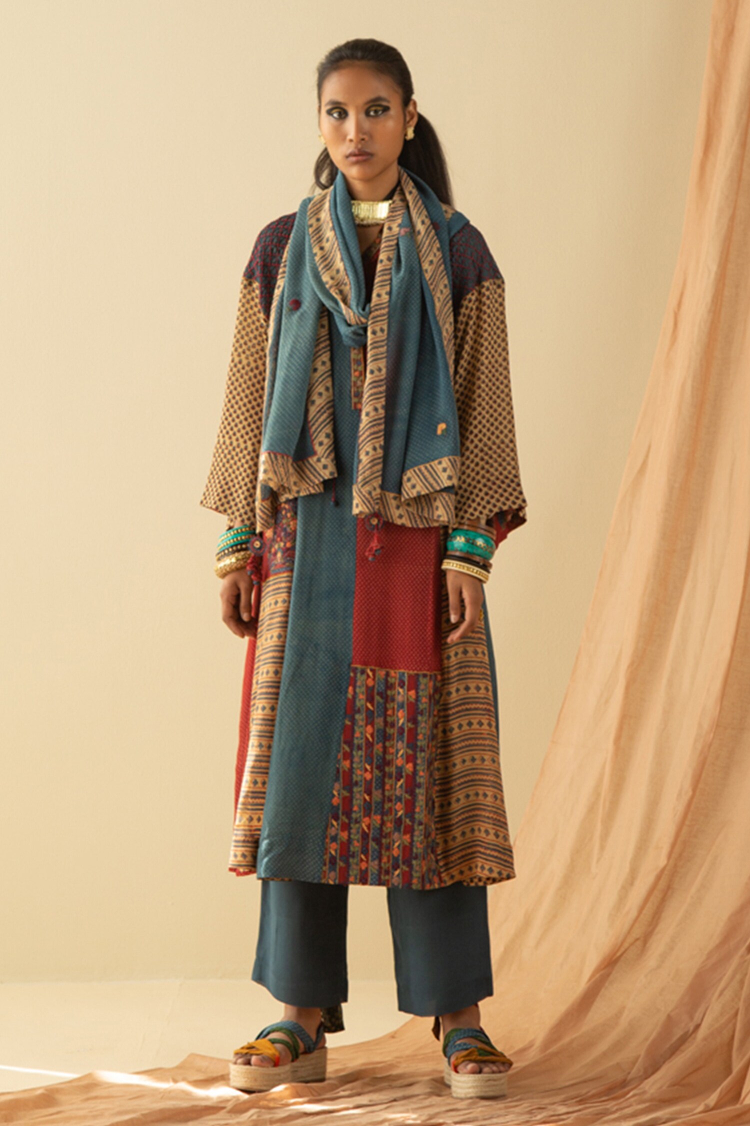 Buy Sunira Designs Blue Straight Fit Pant Online | Aza Fashions