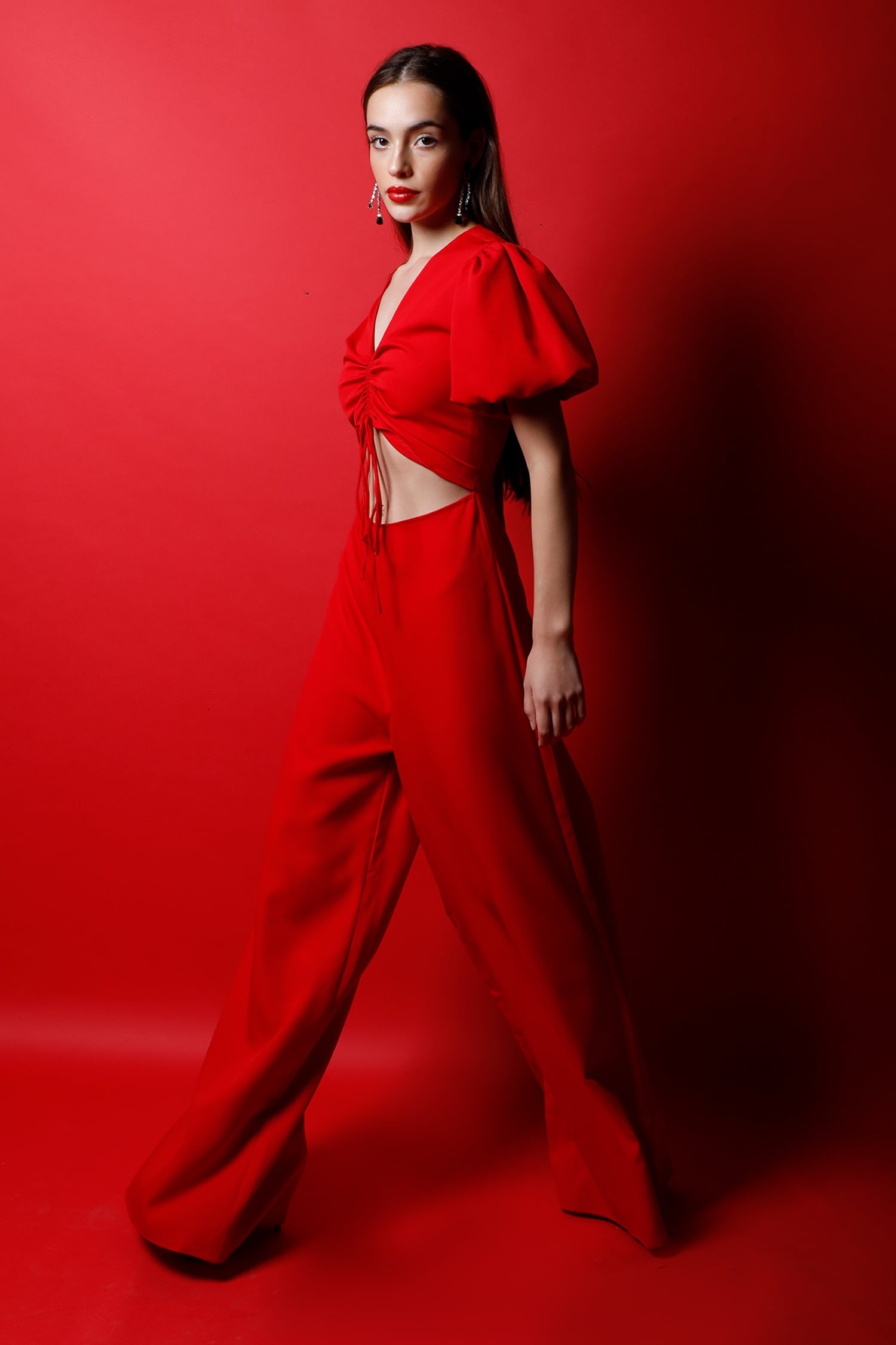 Buy Swatee Singh Red Crepe Balloon Sleeve Cutout Jumpsuit Online | Aza ...