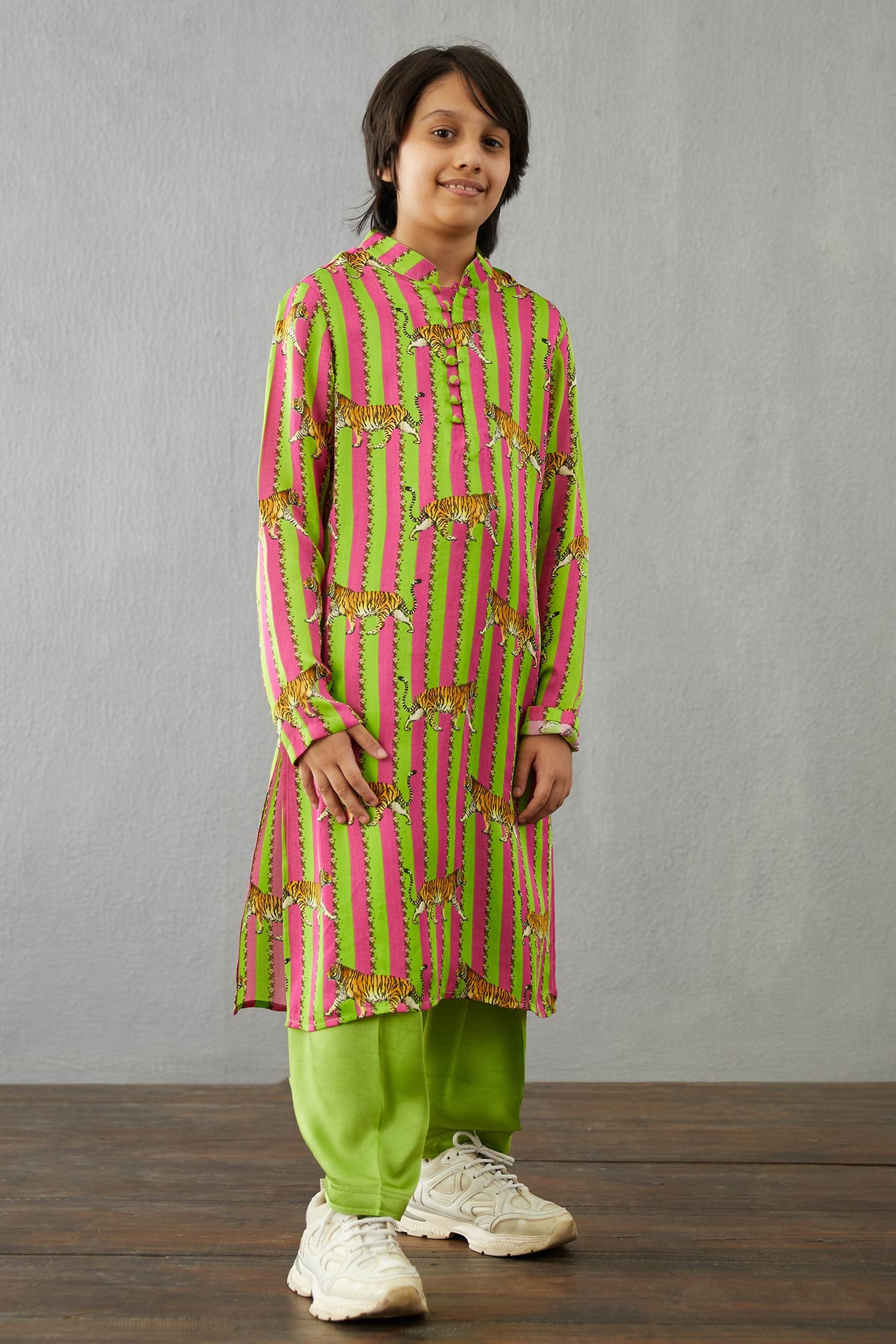 Buy Green Cotton Silk Rang Variyam Kurta Set For Boys by Torani Online ...