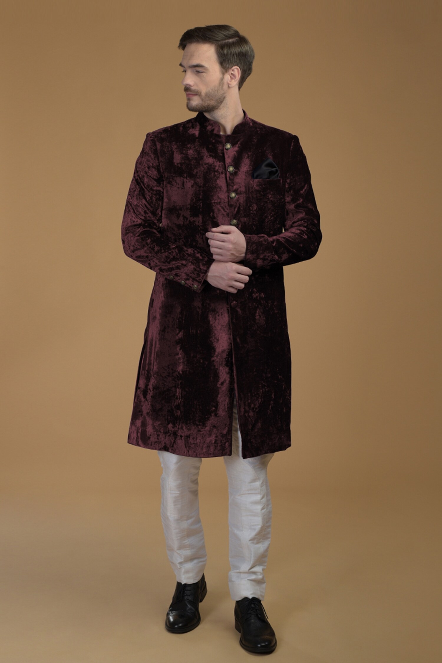 Buy Talking Threads Maroon Silk Velvet Sherwani Set Online | Aza Fashions